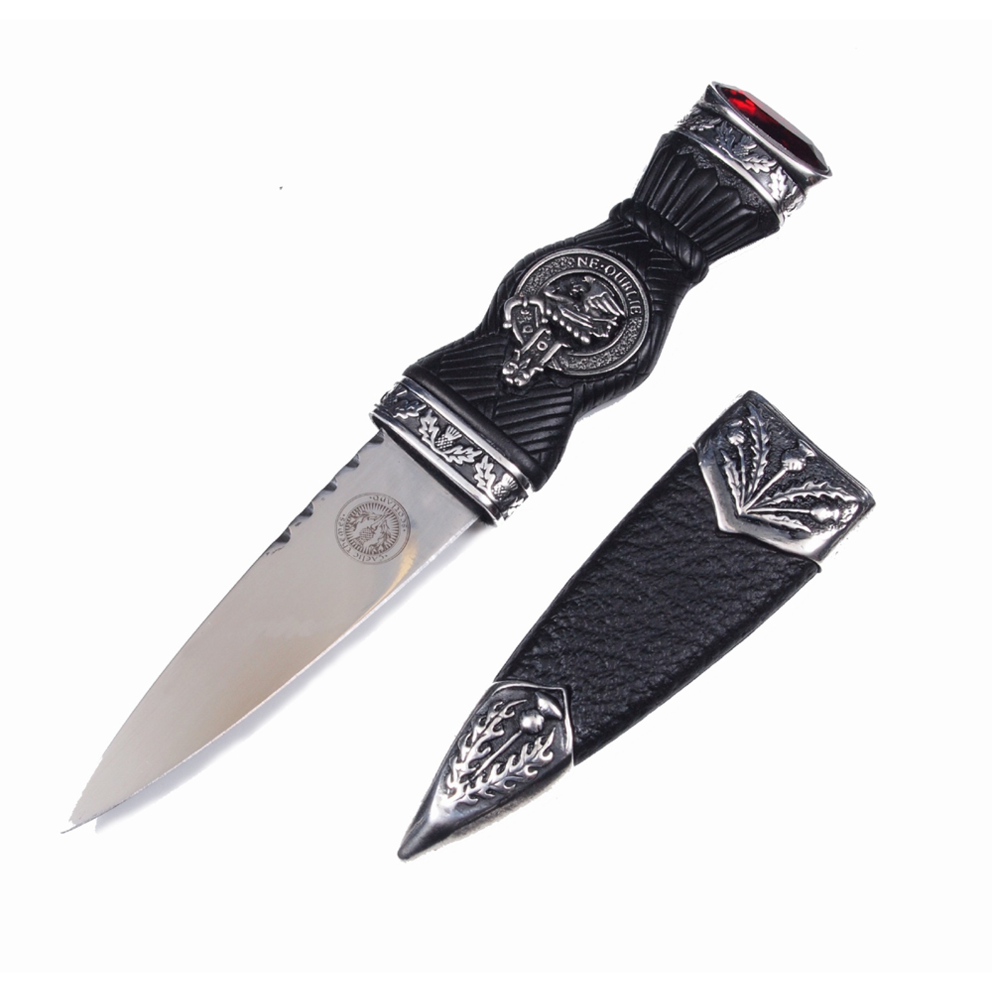 Sgian Dubh - Scottish Clan Crest