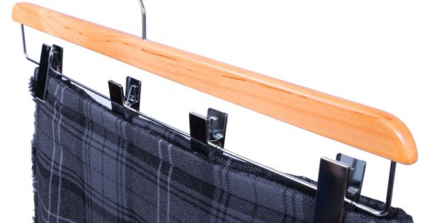 Four Grip Kilt Hanger